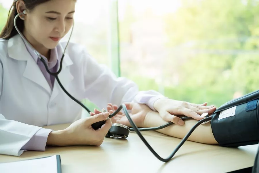 6 Penyebab Darah Rendah, Perlu Diwaspadai Sebelum Semakin Parah!