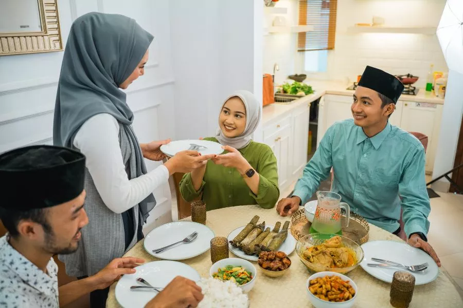 5 Menu Buka Puasa yang Banyak Diminati tapi Tetap Sehat